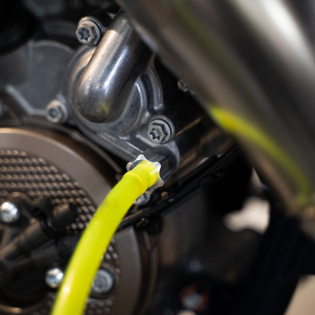 Nihilo No Mess Coolant Drain Tool — Nihilo Concepts